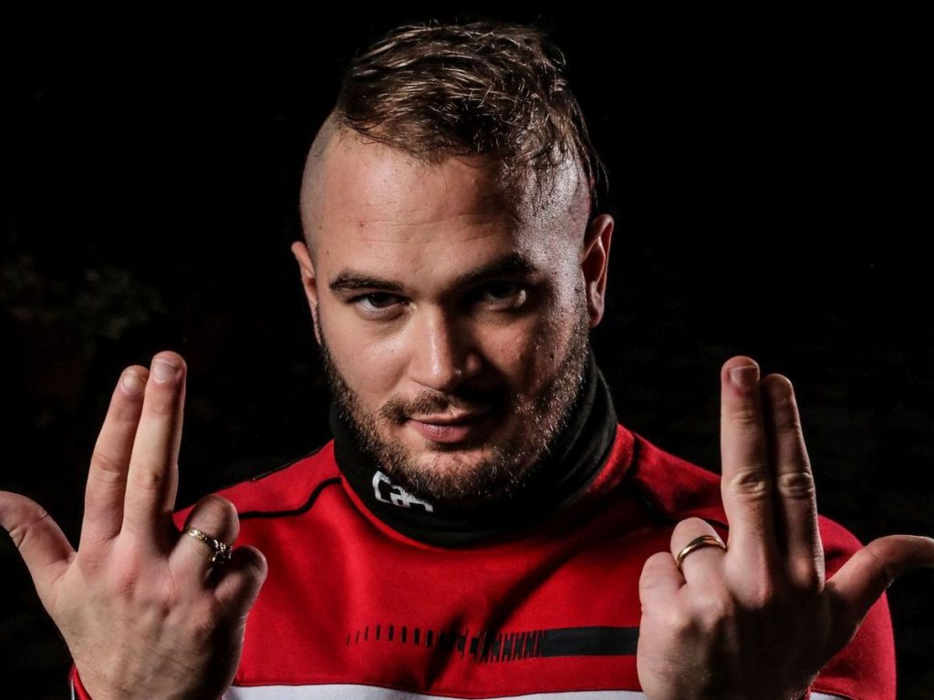 Jul, ou comment partir de rien et conquérir le monde du rap? - Hier ...